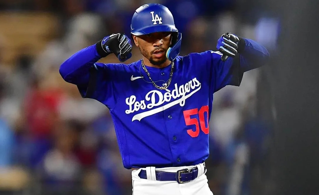 FROM THE LOU: A CITY CONNECT FOR PURISTS - Black Baseball Mixtape